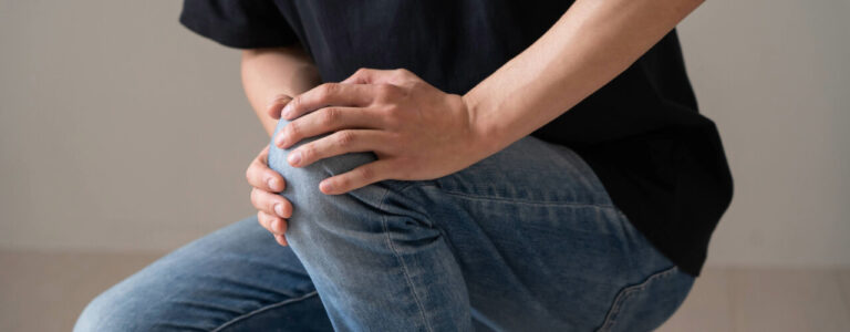 Knee Pain from Bursitis: Symptoms and Treatments Explained | Balance in ...